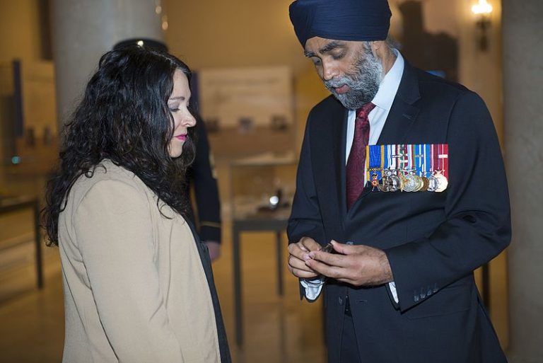 Canadian military approves beards as long as they are not “hipster ...