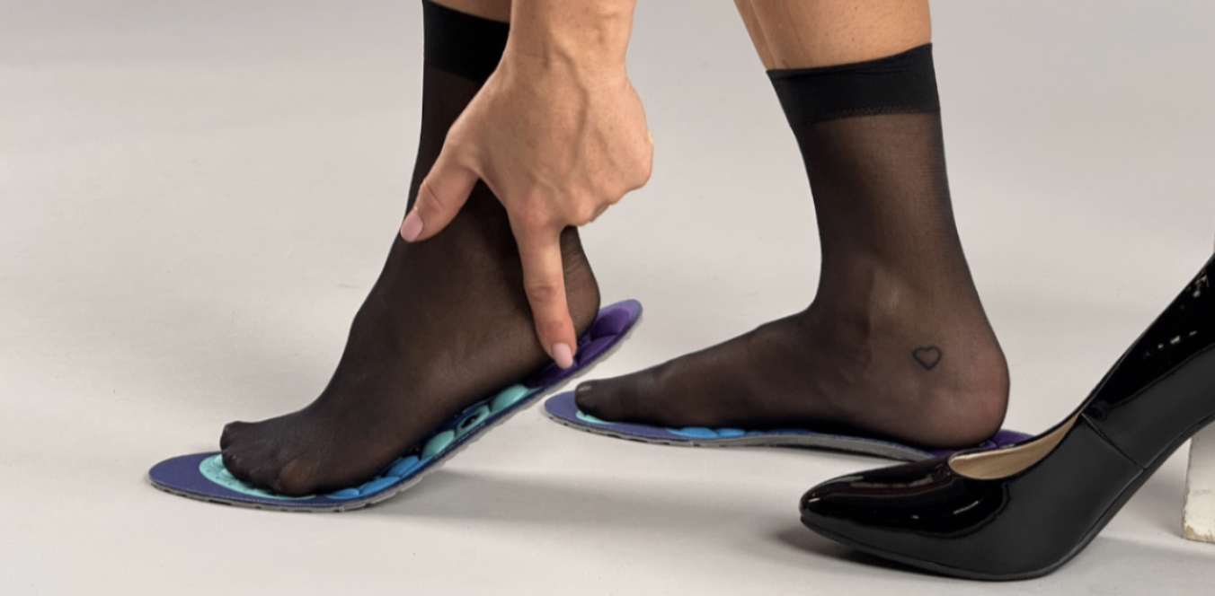 Feet Feeling the Strain? Akusoli Offers a Magnetic, Acupressure-Powered ...