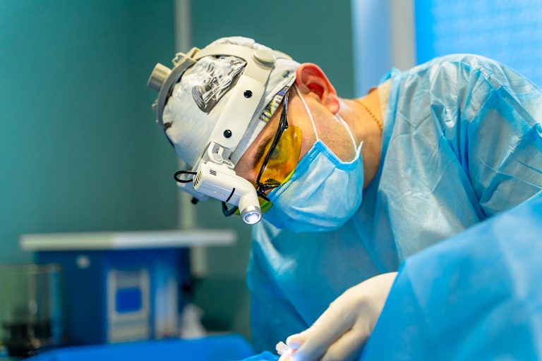 Houston Plastic Surgeon Opens Up on BBL Trends on Social Media
